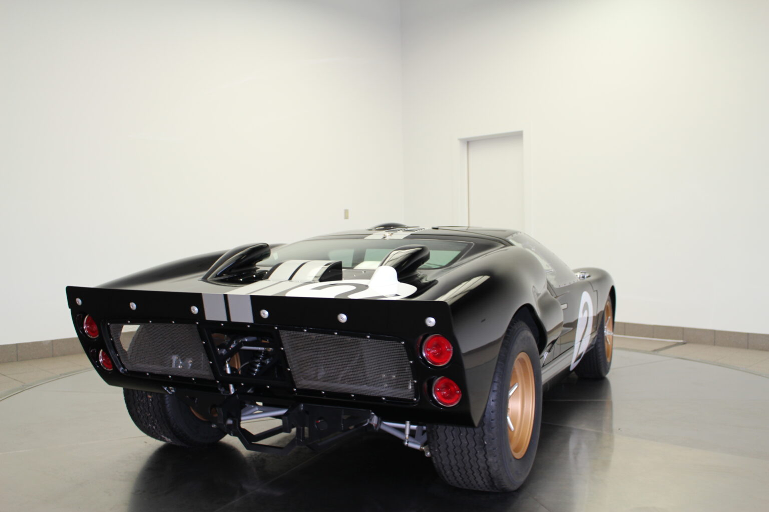 Superformance GT40 MKII - MMG Superformance
