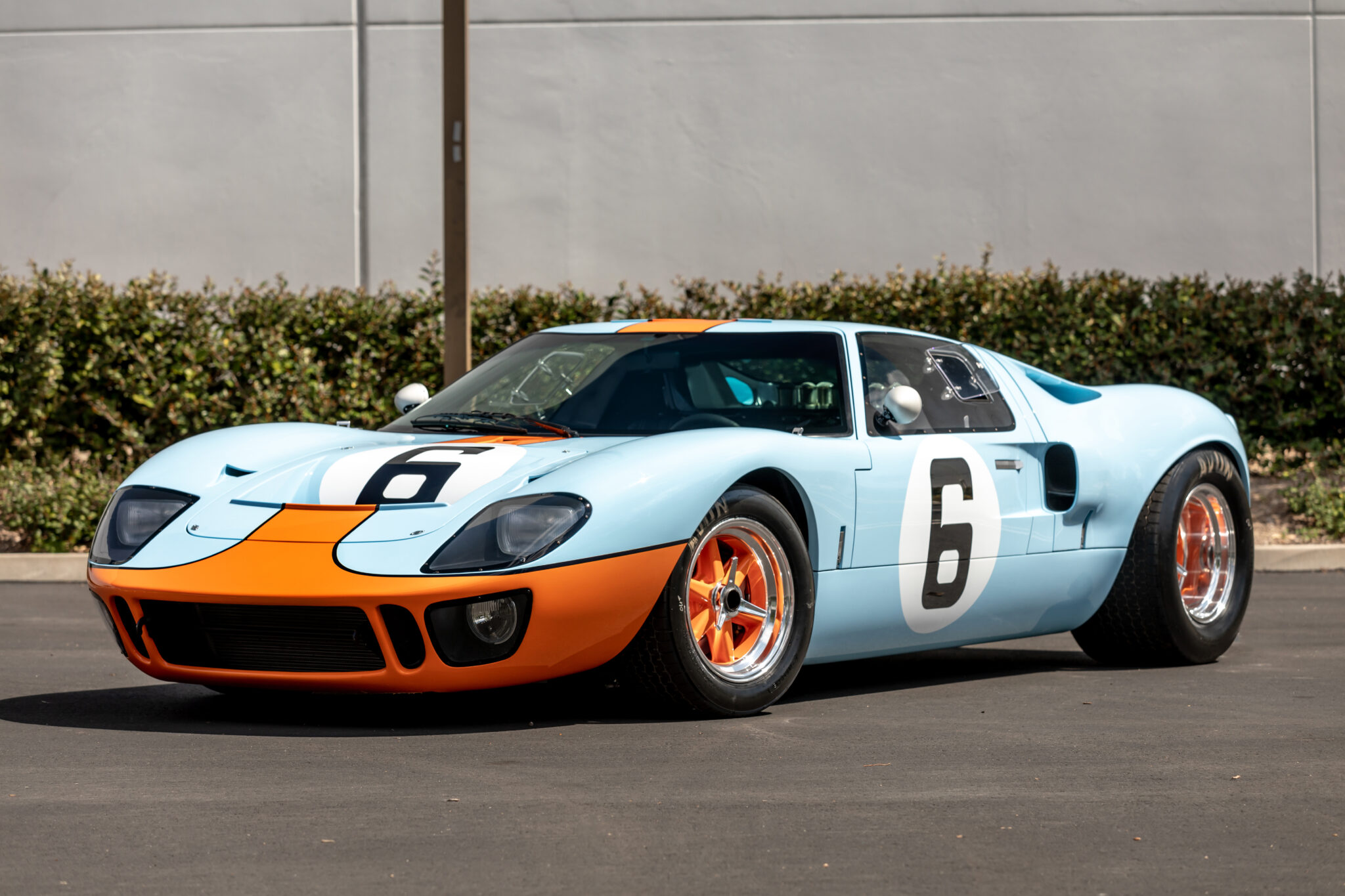Superformance GT40 MKI Gulf Livery - MMG Superformance